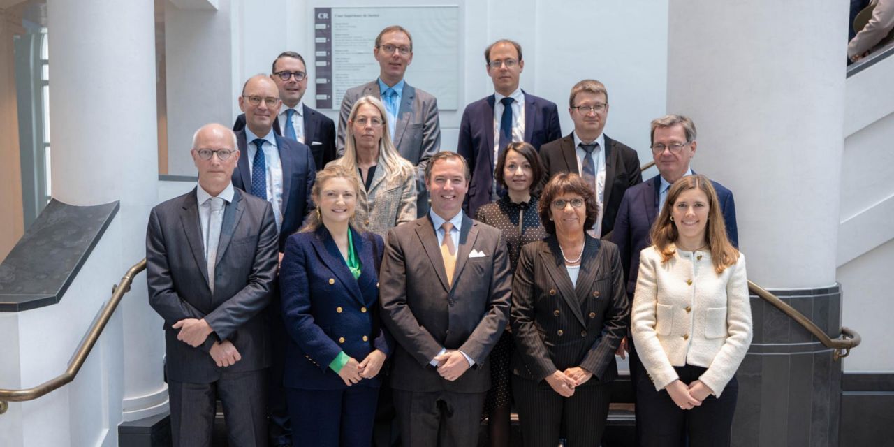 Visite de LL.AA.RR. le Grand-Duc héritier et la Grande-Duchesse ...